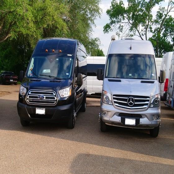 Houston Airport Transportation | IAH & Hobby Shuttle, Limo & Car Service